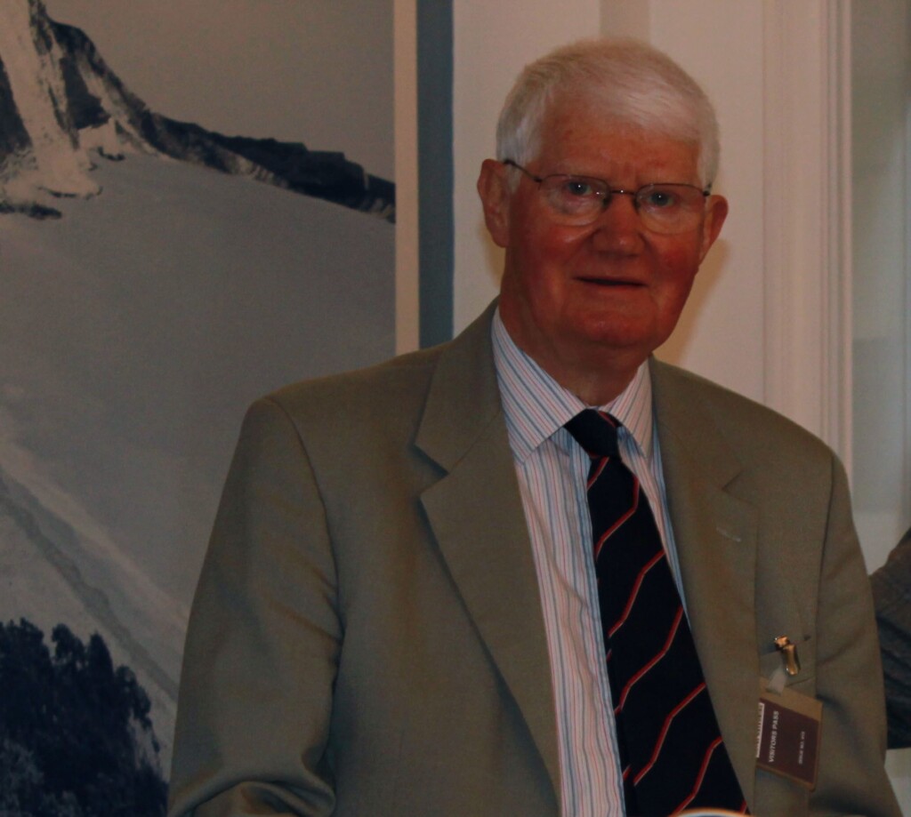 Mike Compton 1936 - 2022 - ICHCA International