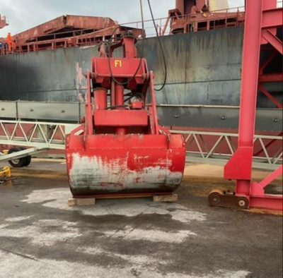 Safety Alert: Suspended Load and Pinch Points - ICHCA International